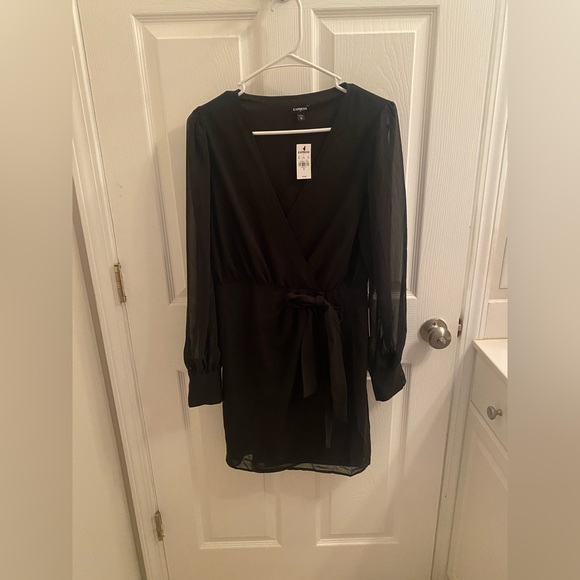Express | Dresses | Express Faux Wrap Dress | Poshmark